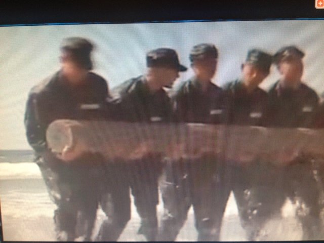 How Navy SEALs survive Hell Week & BUD/S | NavySeal.com